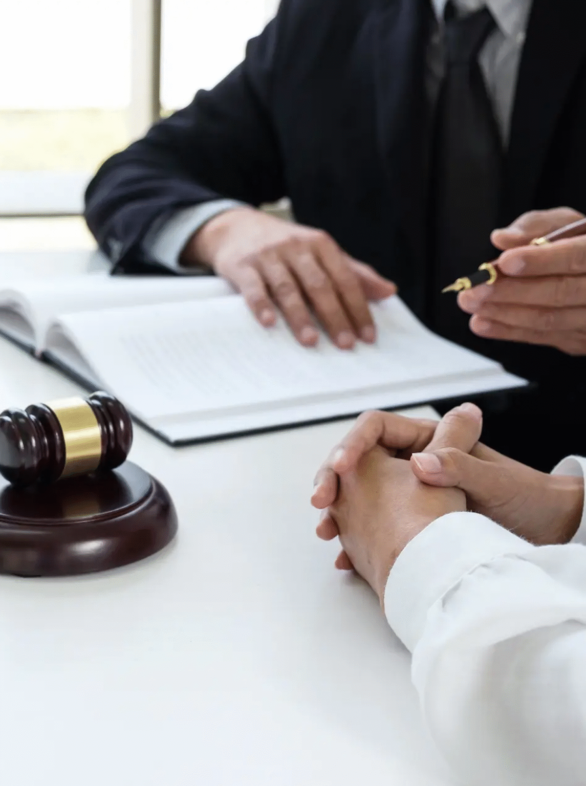 Layanan Konsultasi Hukum - smplawfirm.id